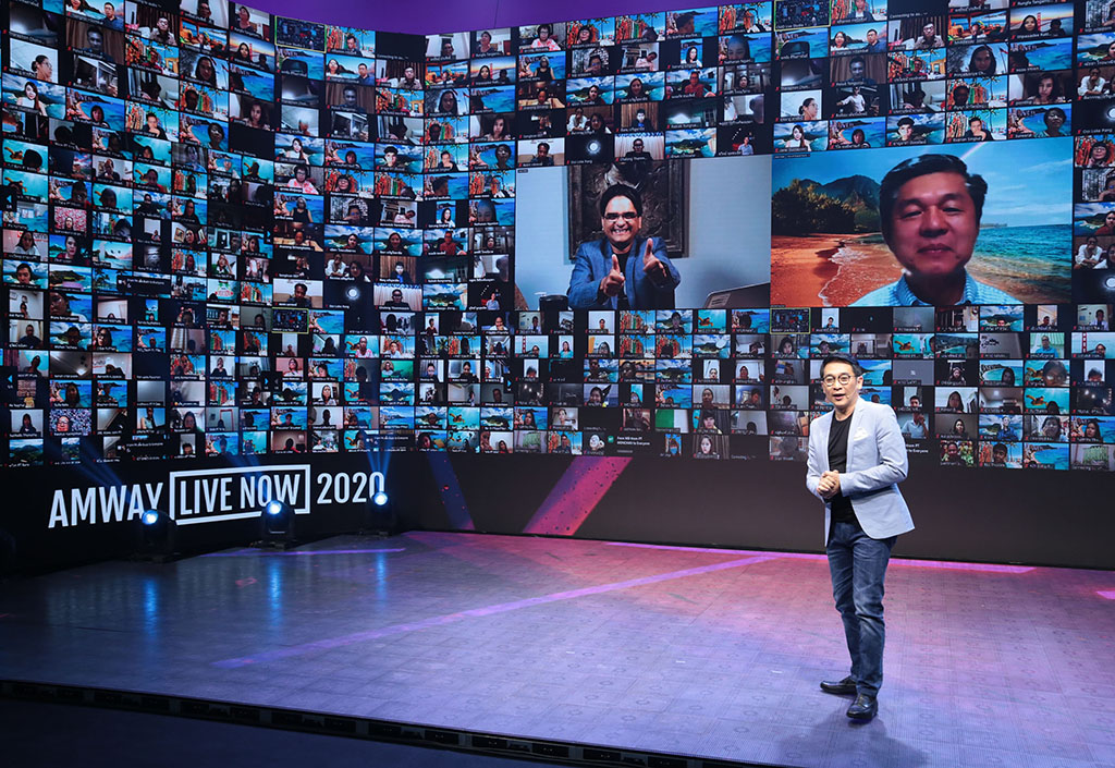 CMO GROUP / Experience-Tech Creator